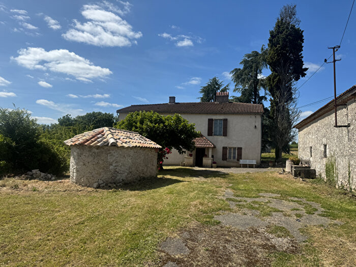 Maison à vendre - Saint-Nazaire-de-Valentane - 7 pièces - 4 chambres