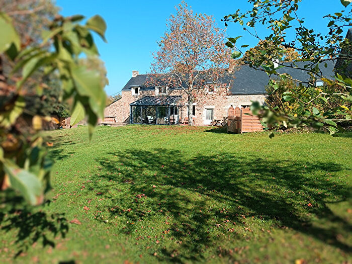 Maison à vendre - Saint-Avé - 10 pièces - 8 chambres