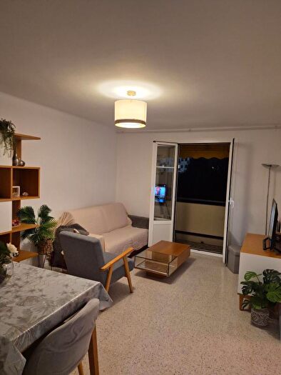 Appartement 3 pièces à Nice, Cimiez, à louer