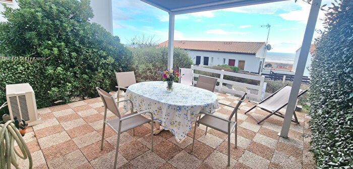 Appartement à vendre - Fleury, Saint-Pierre, Les Cabanes - 3 pièces - 2 chambres