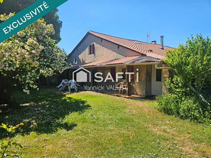 Saint-Aquilin - Maison 4 pièces à vendre
