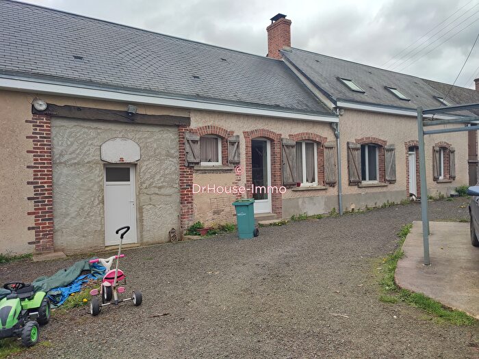 Tresson - Maison 6 pièces à vendre