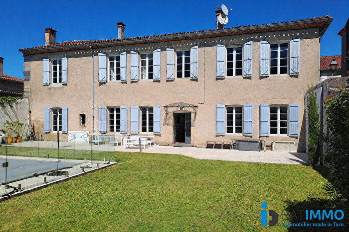 Maison 10 pièces à vendre à Saint-Amans-Soult