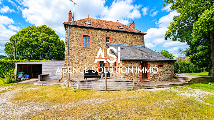 Saint-Germain-le-Guillaume - Maison 6 pièces à vendre