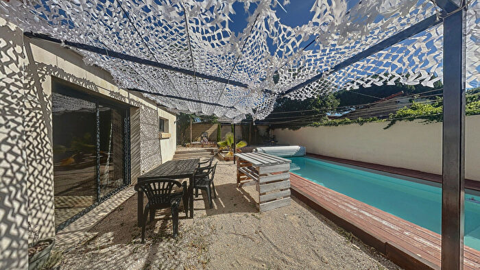 Sorgues, Générat, Chaffunes : Maison 5 pièces à vendre