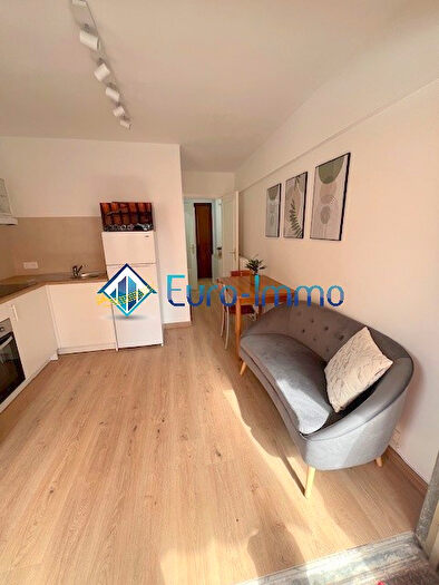 Appartement à louer - Roquebrune-Cap-Martin, Carnolès, Gare, Cap Azur - 1 pièce