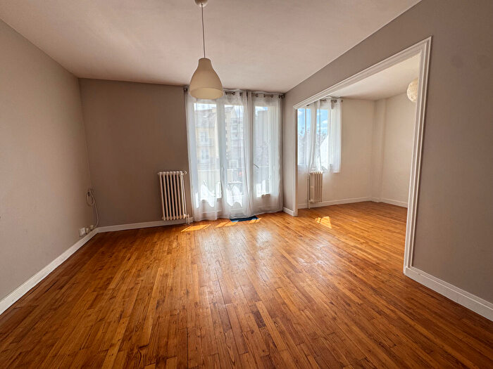 Appartement 3 pièces à louer - Quartiers Centre, Thabor, Oberthür