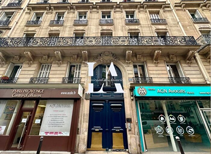 Appartement à vendre - Paris e , Trudaine, Rochechouart - 1 pièce - 1 chambre