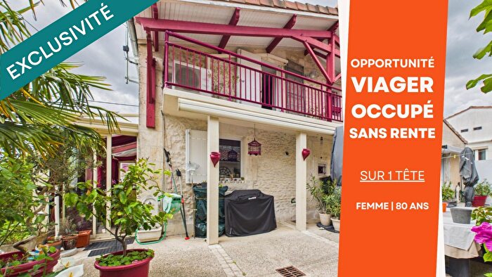 Saintes, La Gare, Sébastien de Brouard, La Fenêtre : Maison 5 pièces à vendre