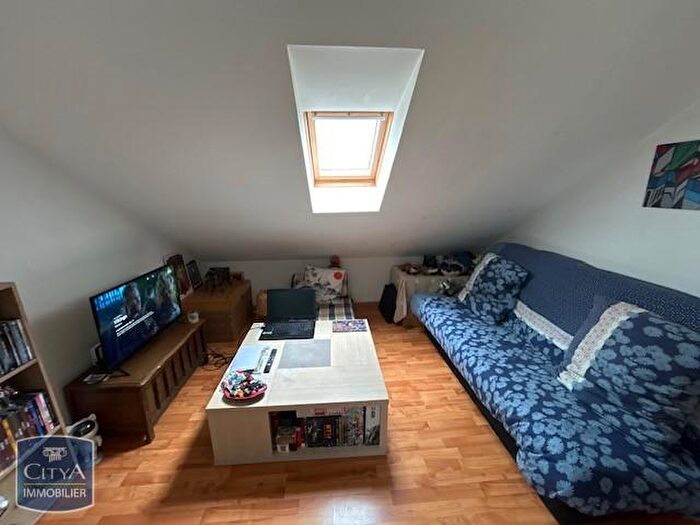 Appartement à louer - Saumur, Fenêt, Ardilliers, Beaulieu, Le Petit Puy - 1 pièce