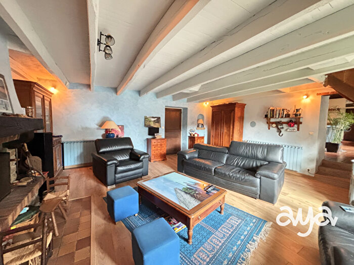 Maison à vendre - Malville - 7 pièces - 5 chambres