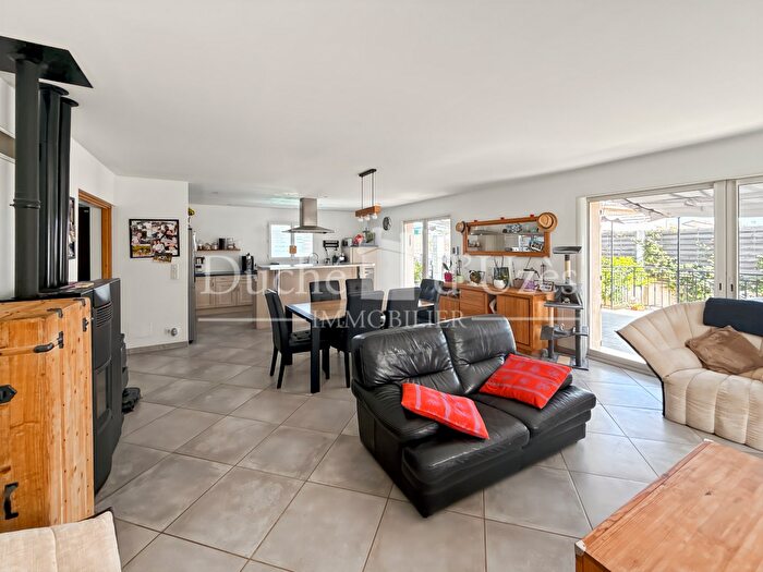 Maison à vendre - Uzès - 5 pièces - 4 chambres