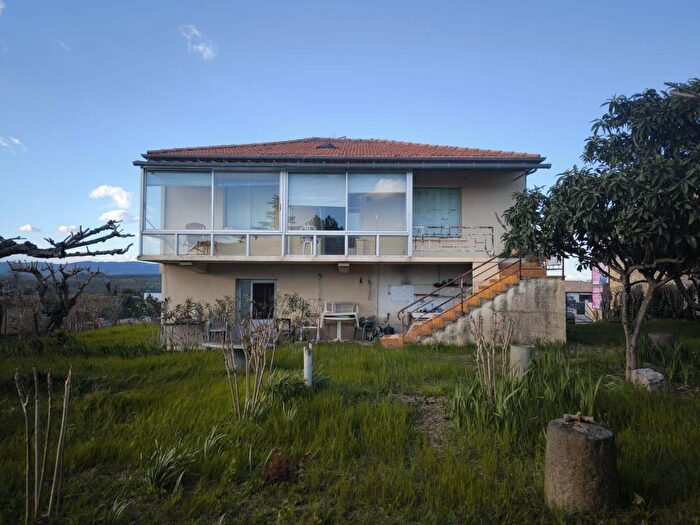 Maison 5 pièces à vendre à Lézan