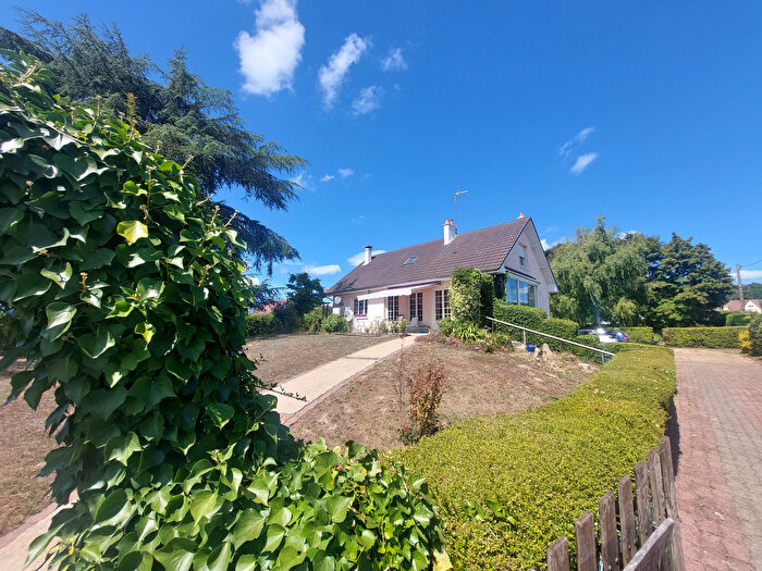 Maison à vendre - La Flèche, Verron Ouest - 8 pièces - 6 chambres
