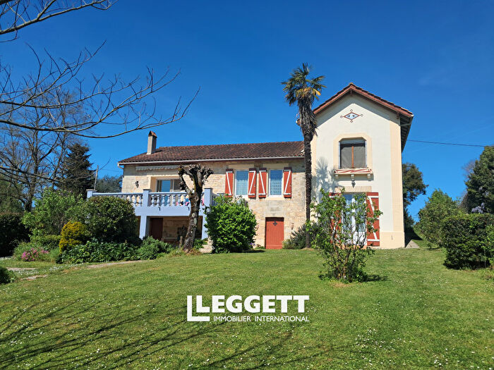 Maison à vendre - Bourg - 5 pièces - 3 chambres