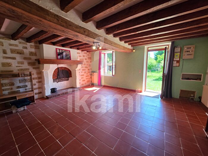 Maison à vendre - Menetou-sur-Nahon - 7 pièces - 5 chambres