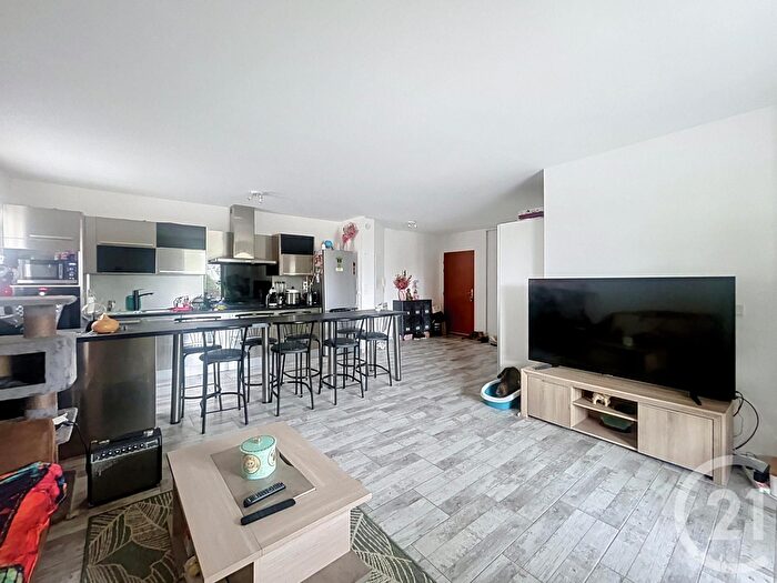 Appartement 4 pièces à Dammarie-les-Lys, Petit Dammarie, Croix Saint-Jacques, à vendre