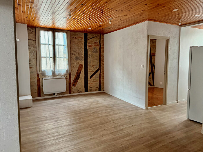 Appartement à louer - Villefranche-de-Rouergue, La Bastide - 2 pièces - 2 chambres