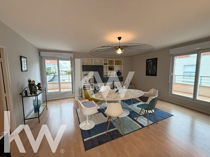 Appartement à vendre - Blois, Centre-ville - 4 pièces - 2 chambres