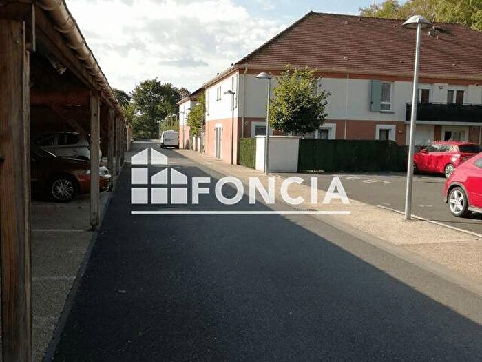 Appartement à louer - Nord Est, Gretz-Armainvilliers - 3 pièces - 2 chambres