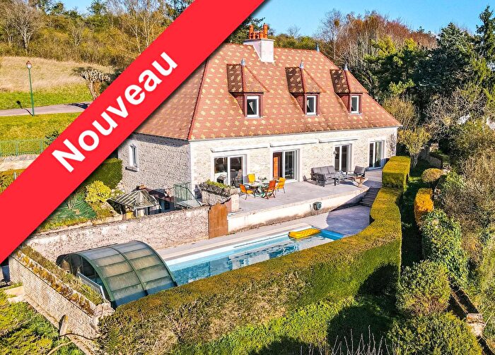 Maison à vendre - Échevronne - 7 pièces - 5 chambres