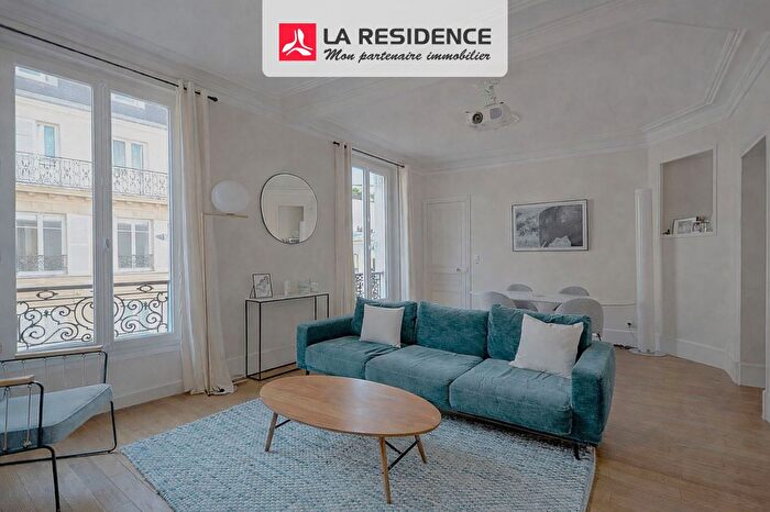 Appartement à vendre - Levallois-Perret, Henri Barbusse - 3 pièces - 2 chambres