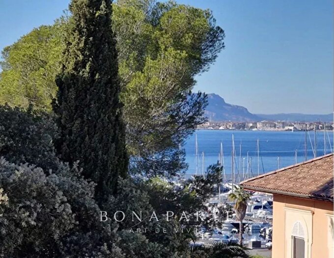 Appartement 3 pièces à Saint-Raphaël, Santa-Lucia, à vendre