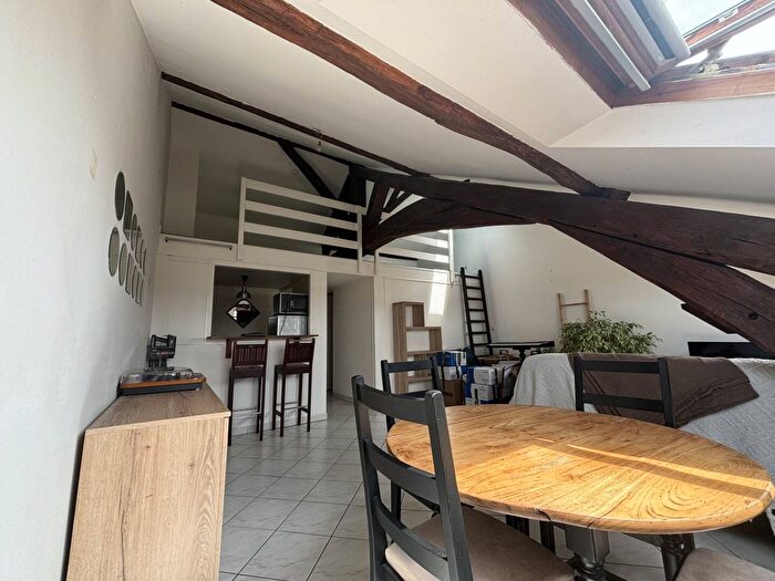 Appartement à louer - Sablé-sur-Sarthe - 2 pièces - 1 chambre