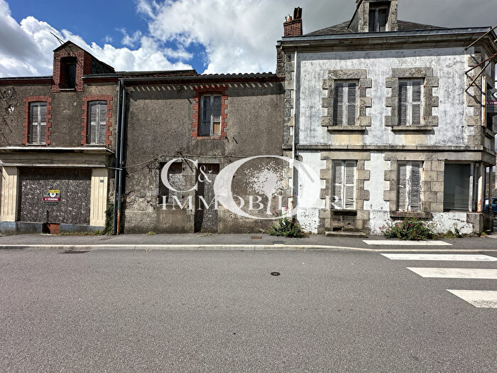 Maisons à vendre et appartements à louer - 1