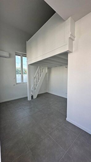 Appartement à louer - Croix Luizet, Villeurbanne - 1 pièce