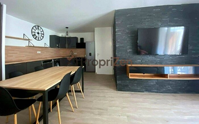Appartement à louer - Trois Quartiers-Centre Ville, Poitiers - 3 pièces - 2 chambres