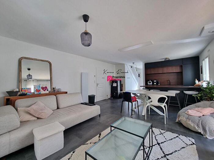 Maison 4 pièces à La Roche-sur-Yon, Vallée Verte, Liberté, à vendre