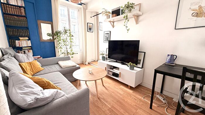 Appartement à vendre - Paris e , Barbès, Château Rouge - 2 pièces - 1 chambre