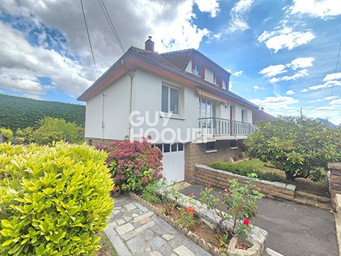 Maison 5 pièces à Vire, Centre-ville, Gare, à vendre