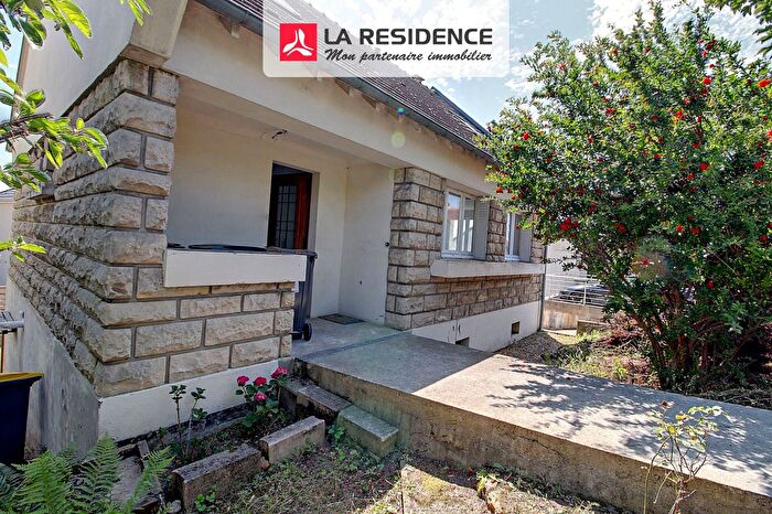 Maison à vendre - Triel-sur-Seine - 7 pièces - 4 chambres