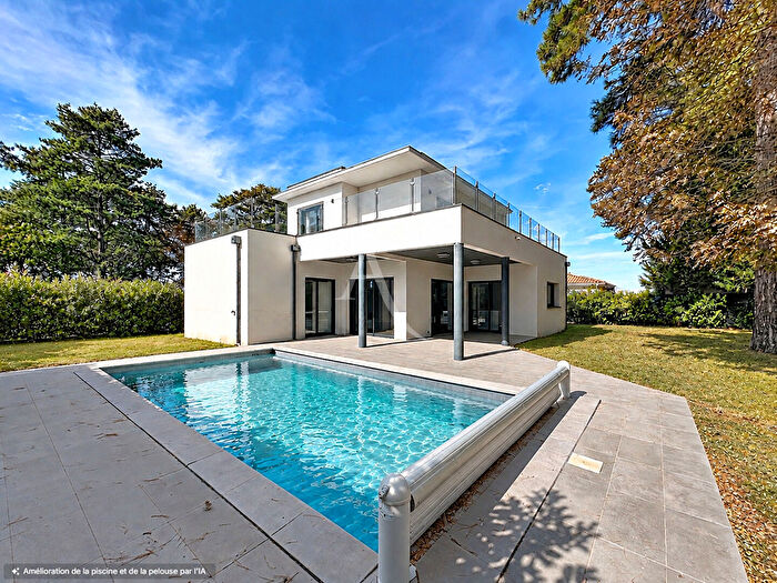 Maison 5 pièces à vendre à Saint-Loup-Cammas
