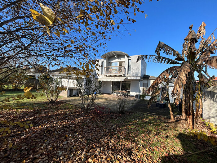 Maison à vendre - Pau, Pau Sud - 8 pièces - 6 chambres