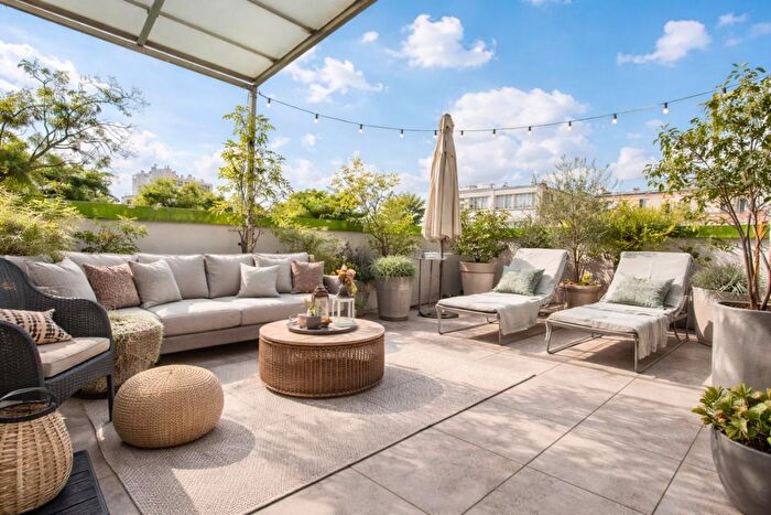 Appartement à vendre - Paris e , Vaugirard, Parc des Expositions - 4 pièces - 3 chambres