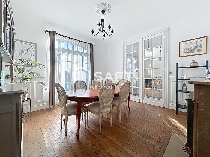 Maison à vendre - Montreuil - 6 pièces - 3 chambres