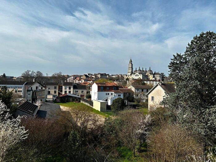 Appartement 4 pièces à Saint Georges, Périgueux, à louer