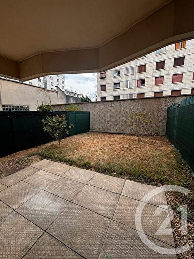 Choisy-le-Roi, Centre-ville, Parc Prairie, Hautes Bornes : Appartement 1 pièce à louer