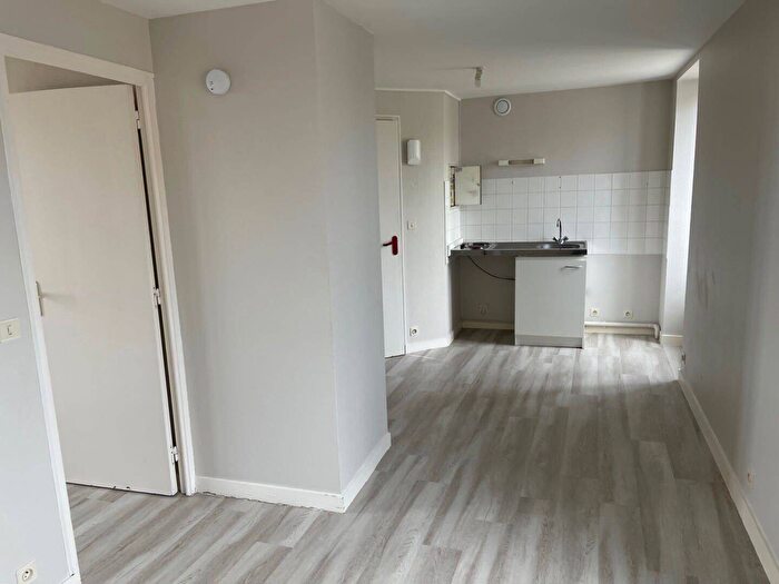 Appartement à louer - Gosné - 2 pièces - 1 chambre