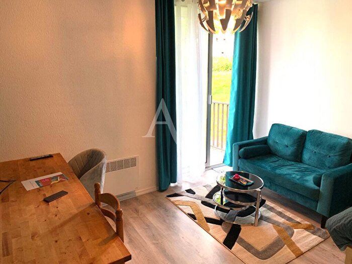 Appartement à louer - Vallée Verte, La Roche-sur-Yon - 1 pièce