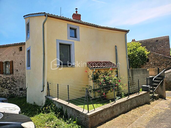 Champeix - Maison 2 pièces à vendre