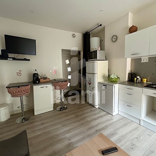 Appartement à vendre - Rive-de-Gier, Centre-ville, Baldeyrou, République - 2 pièces - 1 chambre