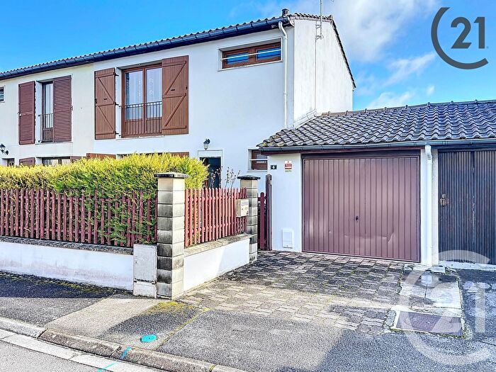 Maison à vendre - La Chapelle-Saint-Luc, Chantereigne, Montvilliers - 5 pièces - 3 chambres