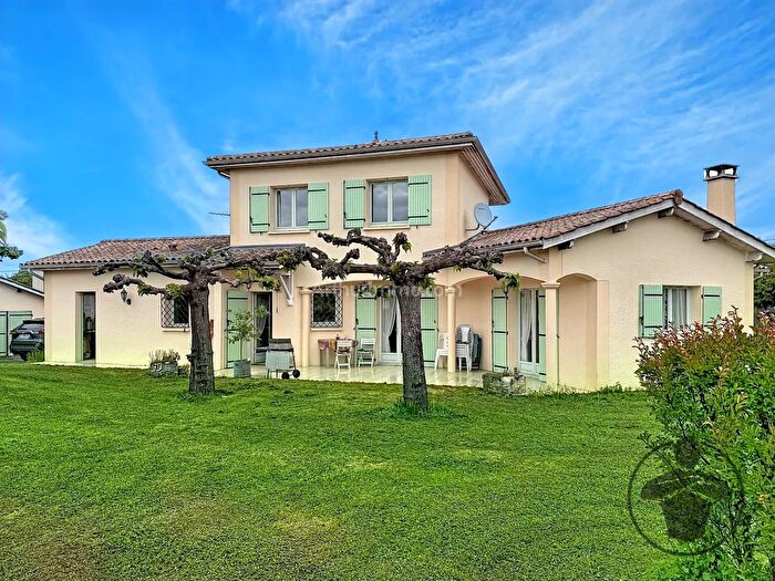 Coutras : Maison 6 pièces à vendre