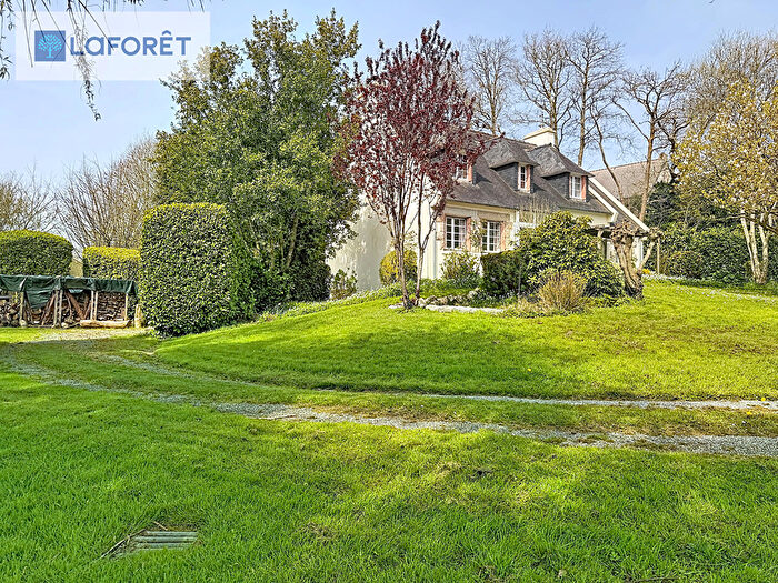 Maison à vendre - Le Drennec - 7 pièces - 5 chambres
