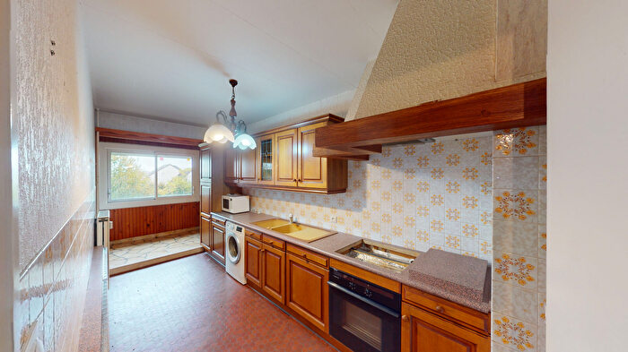 Appartement à vendre - Mainvilliers - 4 pièces - 2 chambres