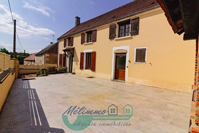 Maison à vendre - Sougères-en-Puisaye - 7 pièces - 3 chambres